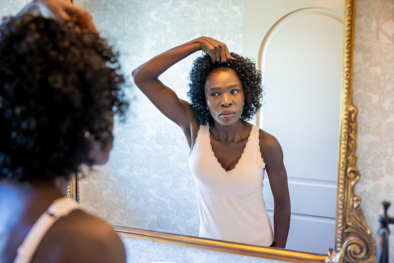 Hair Loss | Managing Cancer-related Side Effects | American Cancer Society