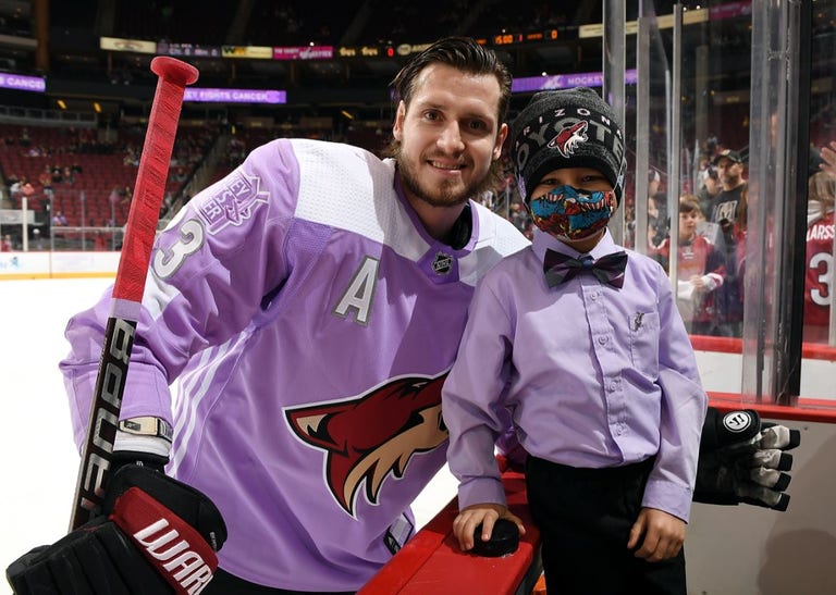 Hockey Fights Cancer | American Cancer Society